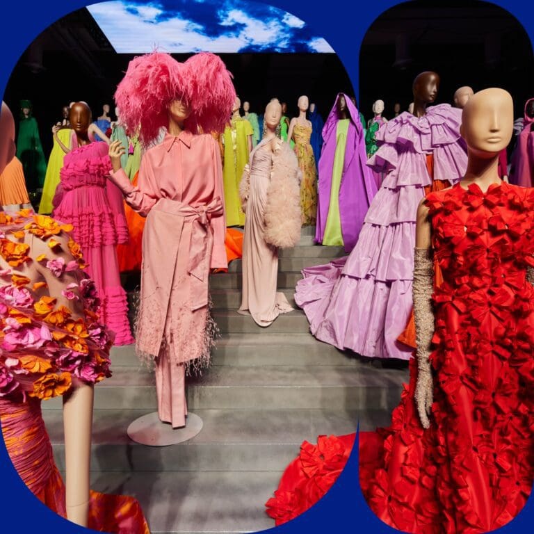 Forever Valentino - Qatar Museums - RUNWAY MAGAZINE ® Official